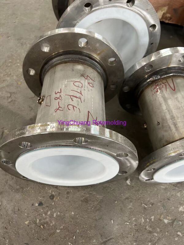 Shuttle Rotational Molding Machine For Lining Plastic PTFE Steel Pipe