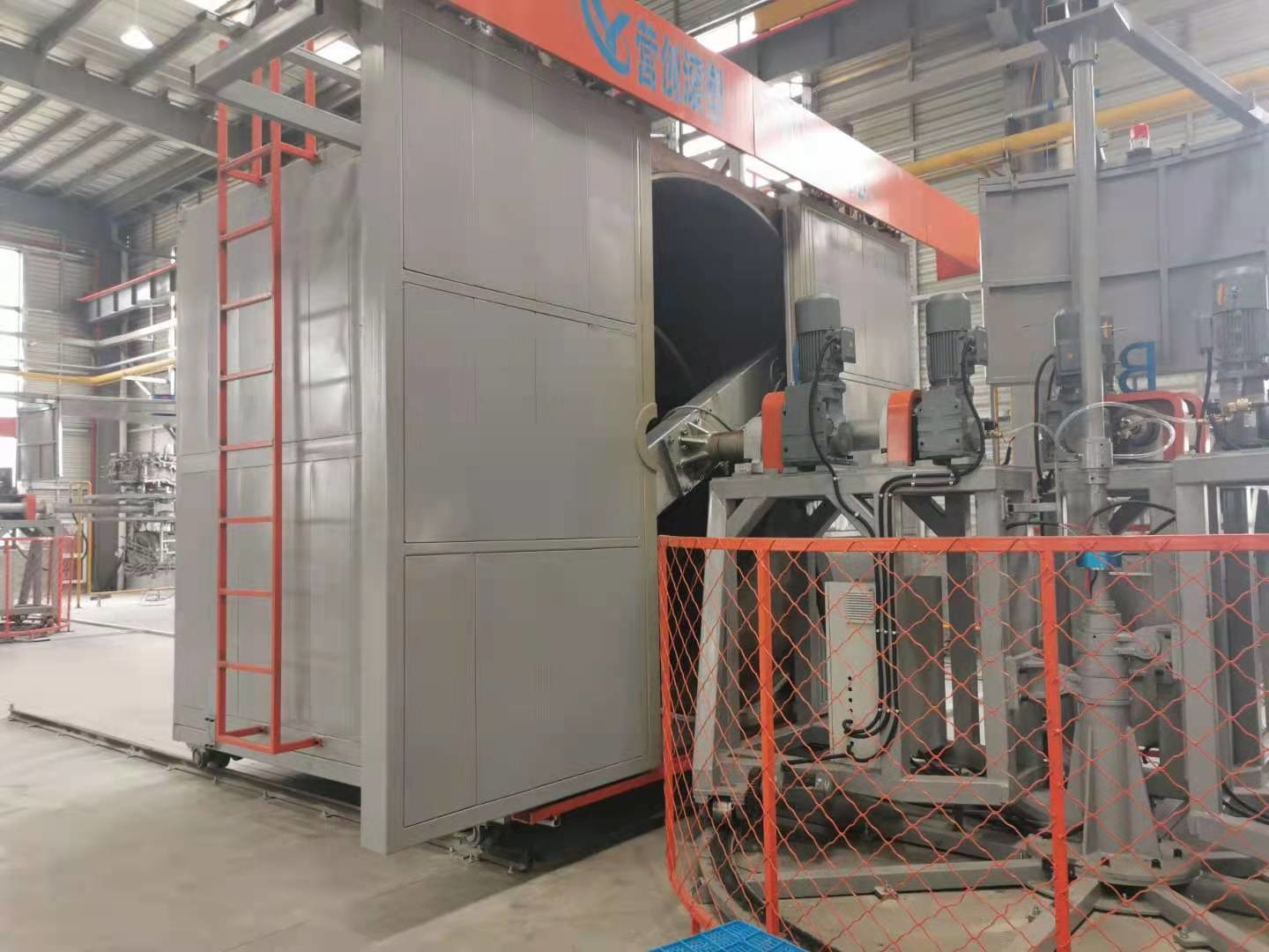 1-8rpm Rotating Speed Shuttle Rotomolding Machine 1000kg Max Mold Weight