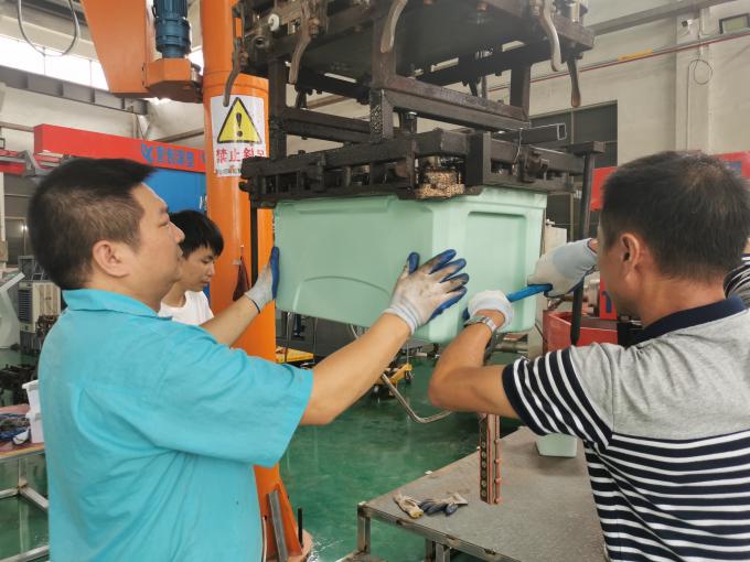 rotational molding products Preservation Rotomolded Cooler Box With ...